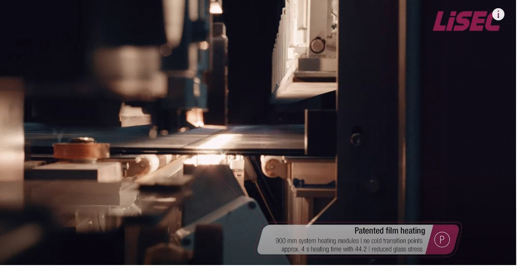 The LiSEC VSL-A – The triple A of advantages for cutting laminated glass